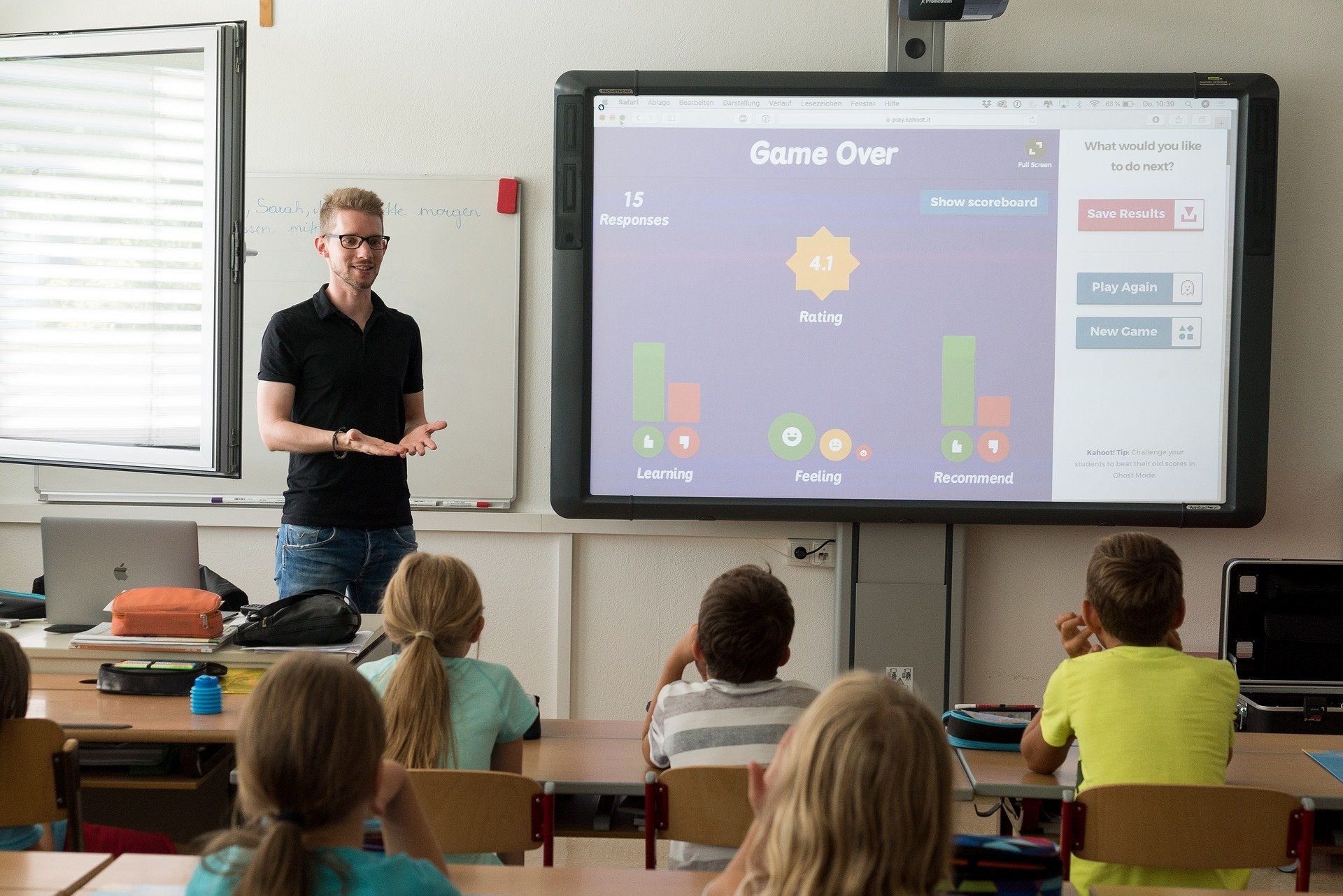 The Need For Bulletproof Vests in Schools – SafeGuard Clothing US